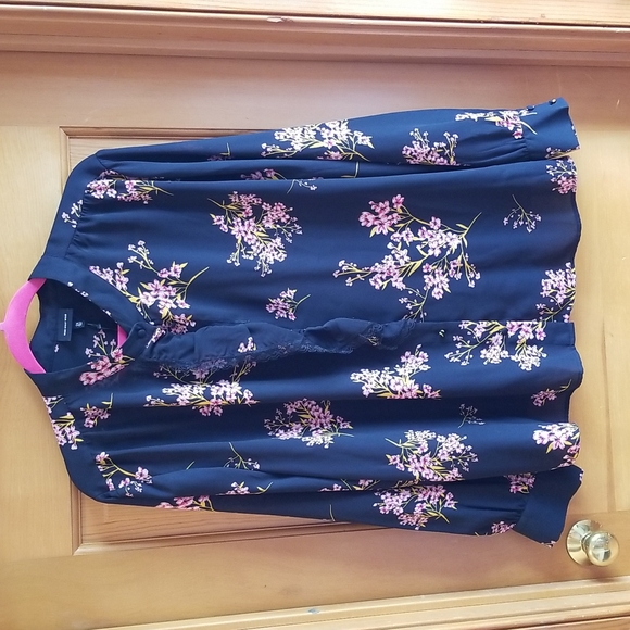 Who What Wear | Tops | Nwt Cherry Blossom Blouse | Poshmark